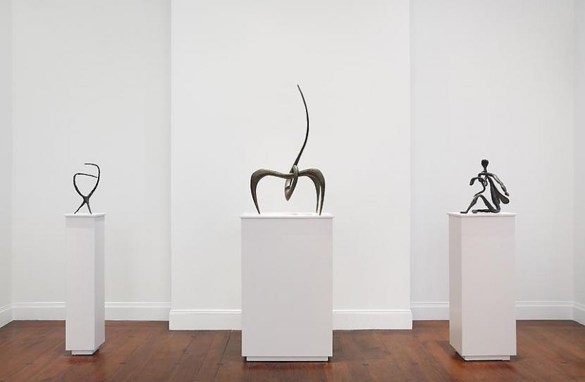 Calder: The Complete Bronzes - Lévy Gorvy
